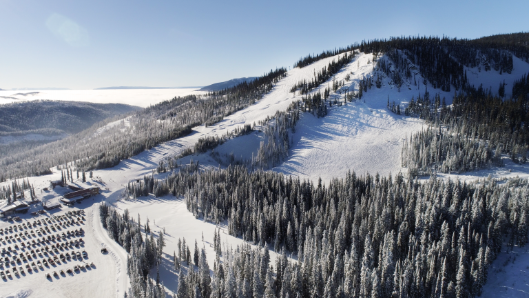Montana’s Hidden Gem Ski Hill: Lost Trail Powder Mountain | The ...